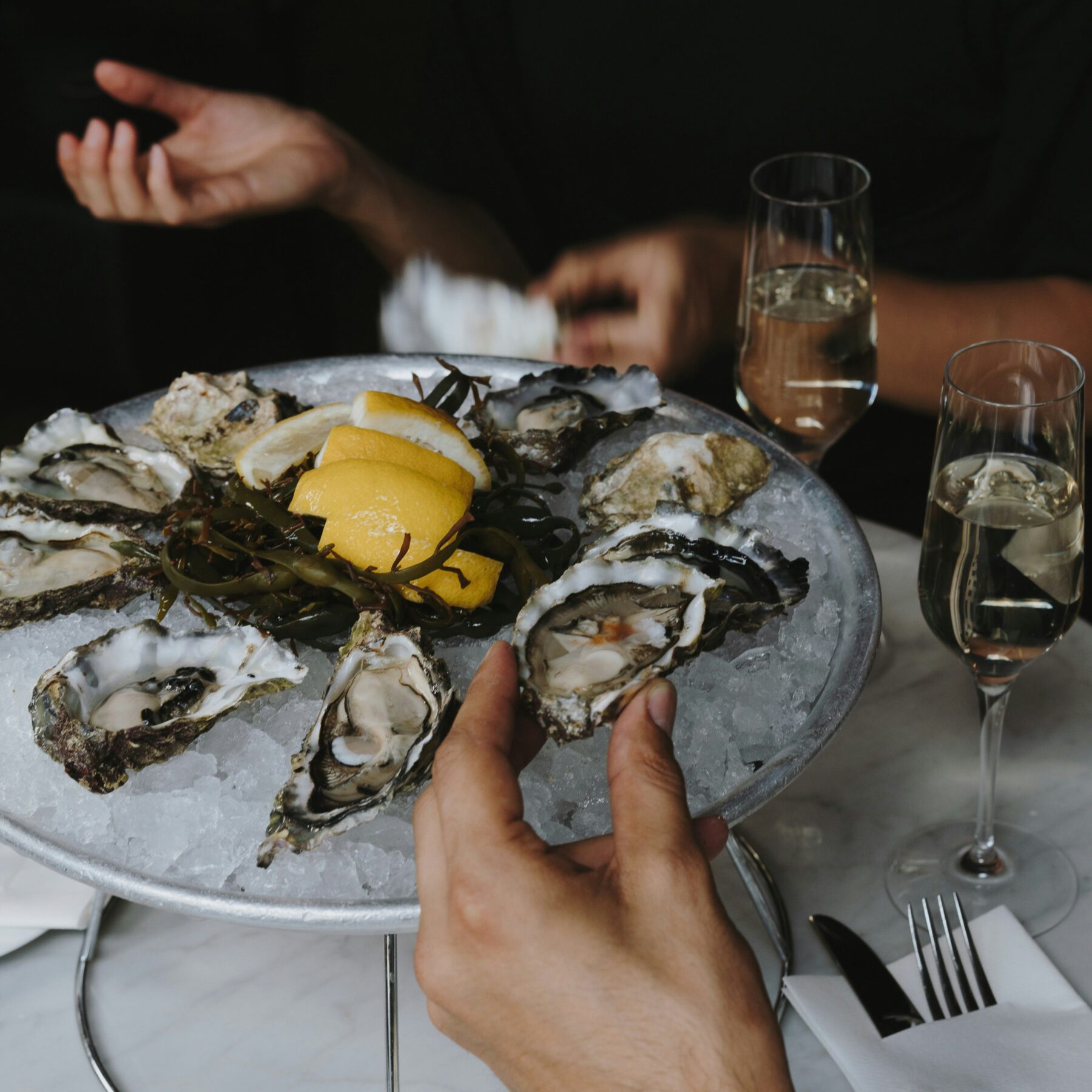 Interactive Oysters & Bubbly Class – The Drive