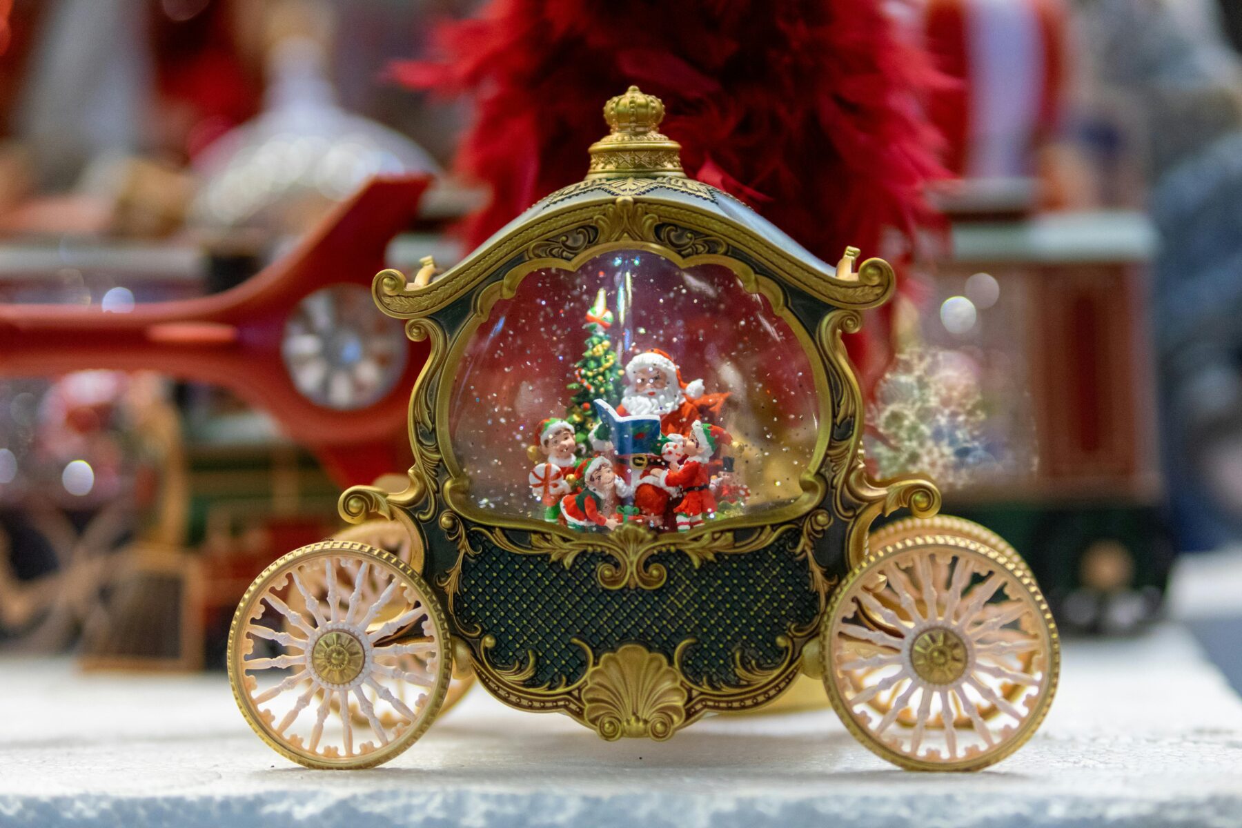 Holiday Carriage Rides in Downtown Detroit – The Drive